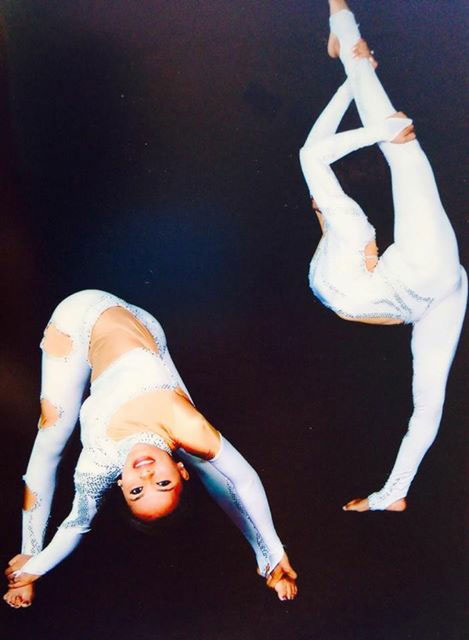Contortion Acrobatic Duo 105555 International Talent Agency Rising