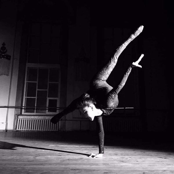 Contortion Vkontakte